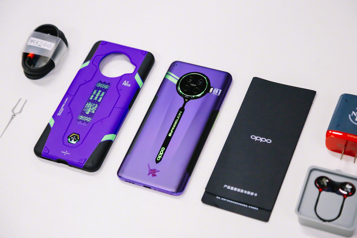 OPPO推出EVA限定版手机，粉丝们觉得真香吗？ | 第一财经杂志