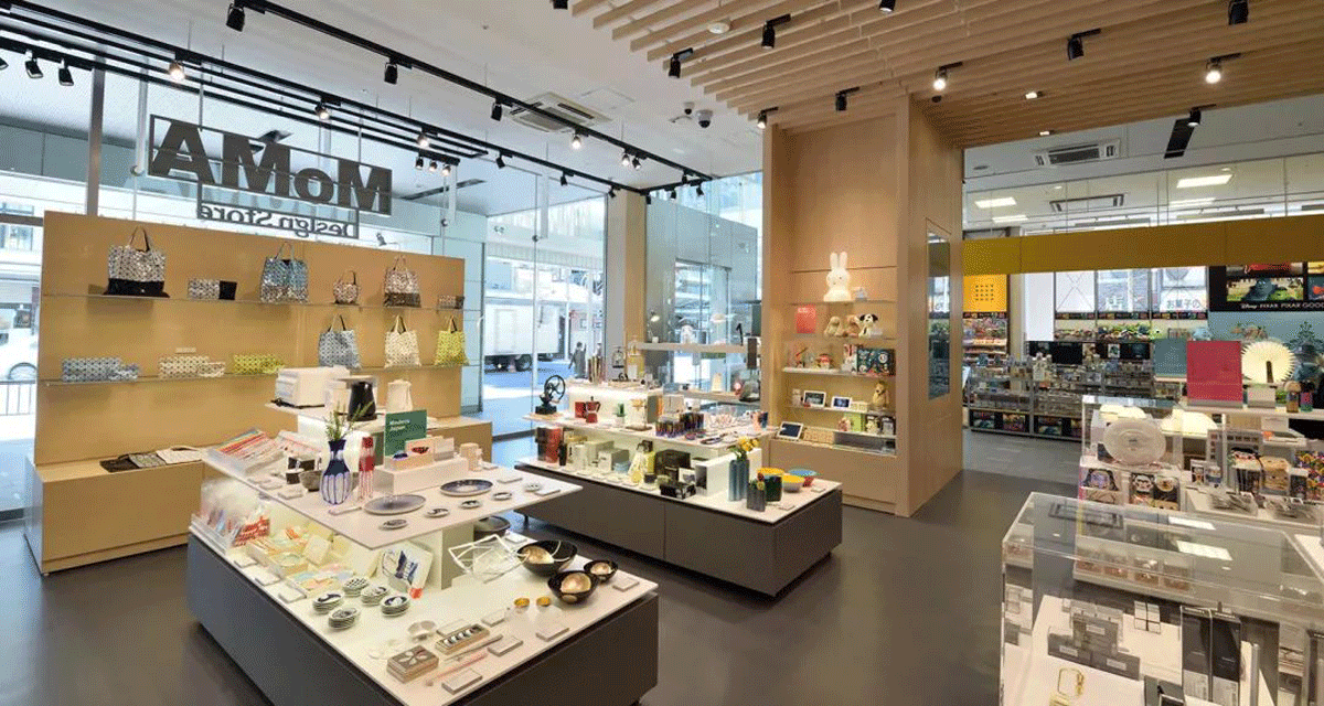 想做到不仅仅是“纪念品专柜”？看看MoMA设计商店怎么做 | 第一财经杂志
